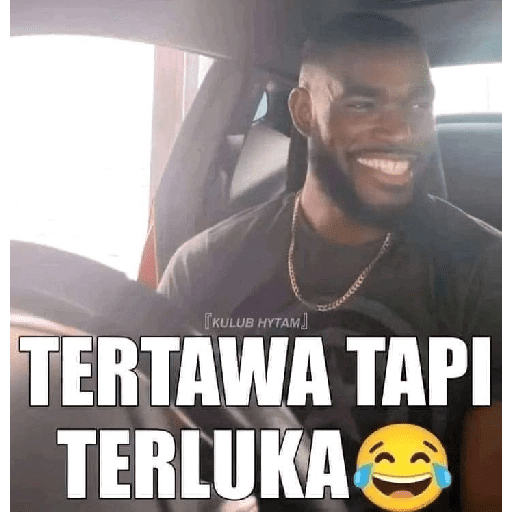tertawa tapi terluka