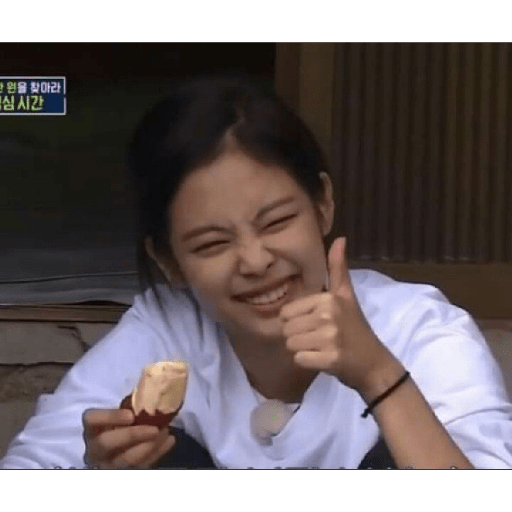 BLACKPINK JENNIE MEMES